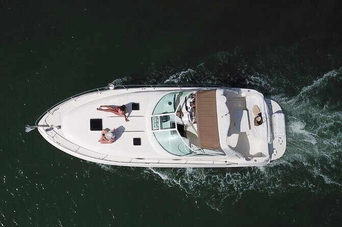 Cancun Bay Private 2-Hour on a Luxury Yacht - Why Travelers Love This Tour
