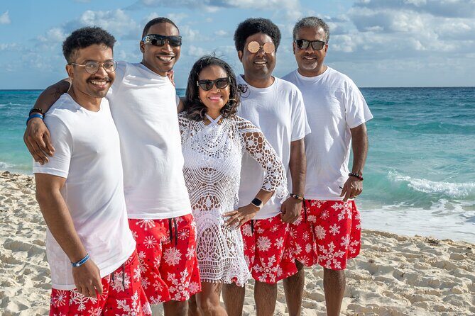 Cancun Beach Photoshoot with a Professional Photographer - What Travelers Say (Based on Reviews)