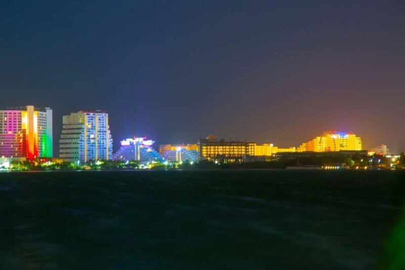 Cancún by Night: Scenic Drive Through Hotel Zone & Downtown - Key Points