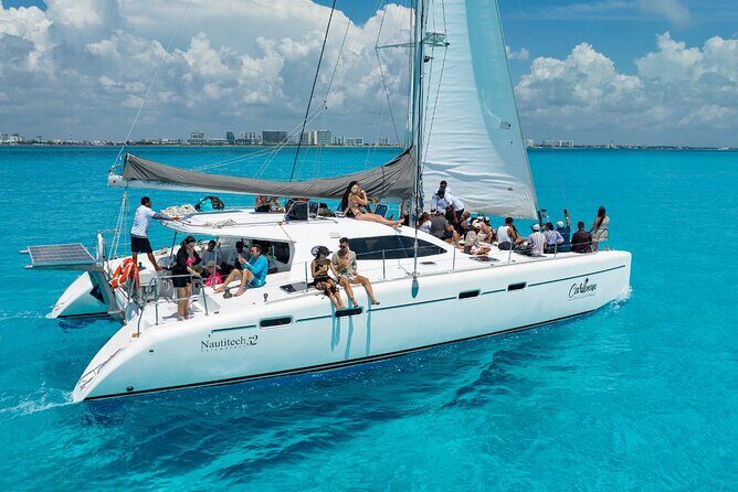 Cancun Catamaran: Sail to Isla Mujeres + Buffet & Drinks - Key Points