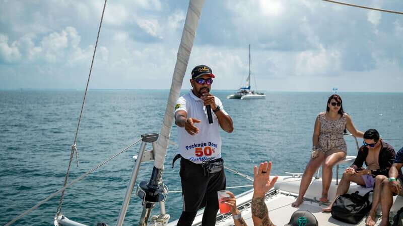 Cancún Catamaran to Isla Mujeres + Snorkel, Open Bar & Lunch - Authentic Experiences and Traveler Insights