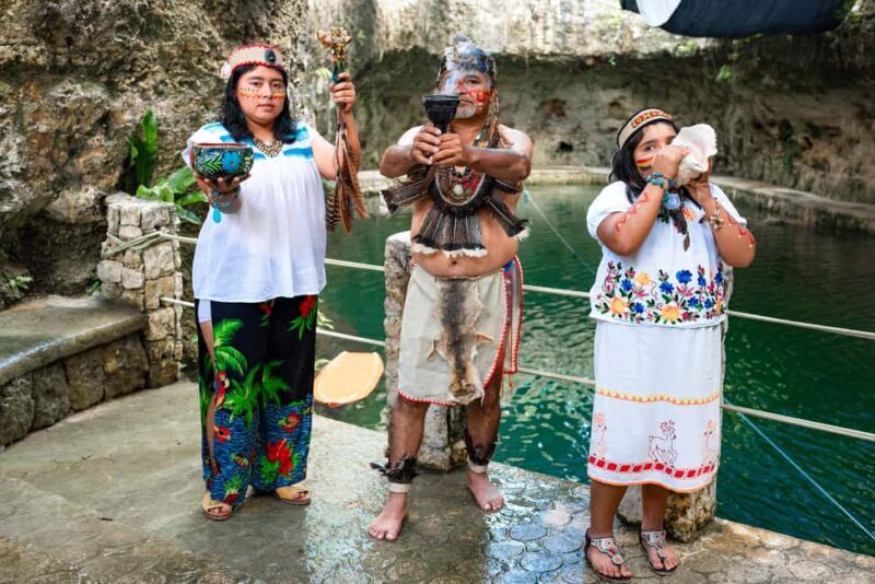 Cancun: Cenotes El Retoño entrance with transportation, lunch, and guided tour. - Key Points
