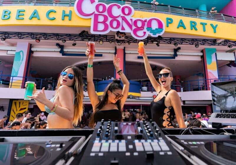 Cancún: Coco Bongo Beach Party Experience - A Deep Dive into the Coco Bongo Beach Party Experience
