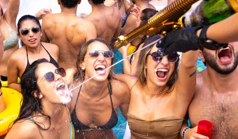 Cancun: Coco Bongo Spring Break Beach Party with Open Bar - Authentic Experiences and Real-World Feedback