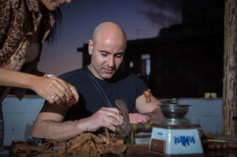 Cancun: Cuban Cigar and Rum Tasting Experience - The Value of This Experience