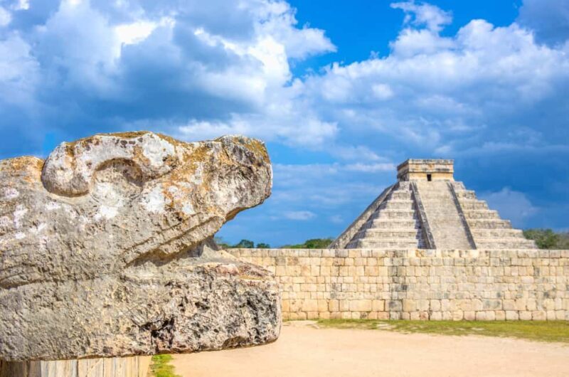 Cancun: Exclusive sunrise at Chichen Itza, expert tour guide - Key Points
