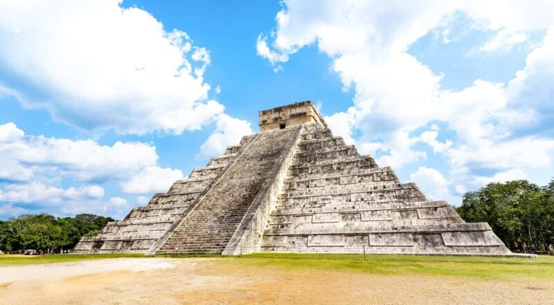 Cancun: Exclusive sunrise at Chichen Itza, expert tour guide - Who Should Book This Tour?