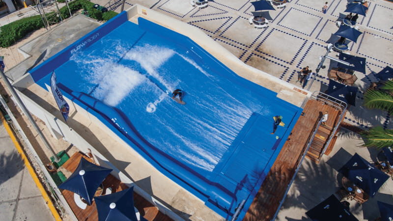 Cancun: Flowrider Surfing Experience - An In-Depth Look at the Cancun FlowRider Experience