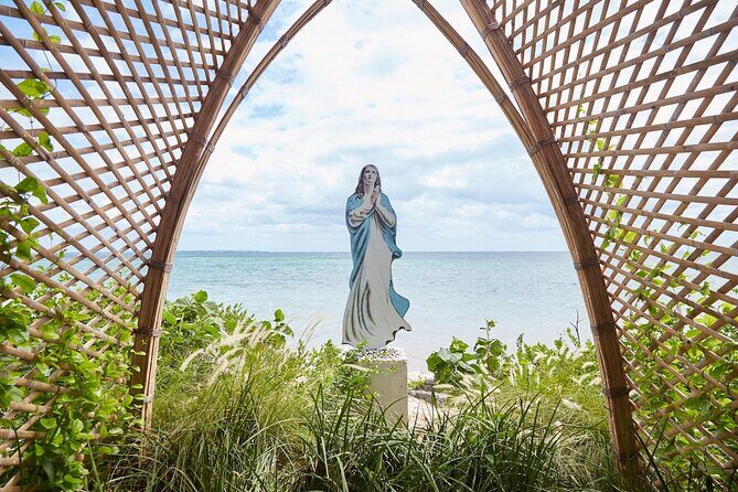 Cancun Guided Sightseeing El Meco Site, Letters and Shopping - Detailing the Tour Experience
