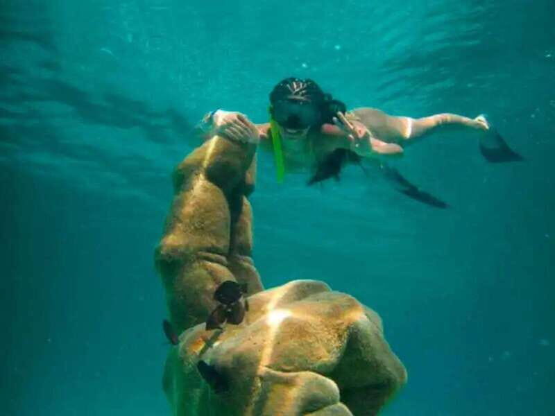 Cancun: Half Day Private Catamaran with Snorkeling. 25 guest - Key Points