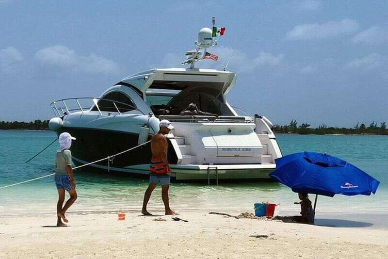 Cancun: Luxury Sunseeker 50 Yacht Charter to Isla Mujeres - A Closer Look at the Experience