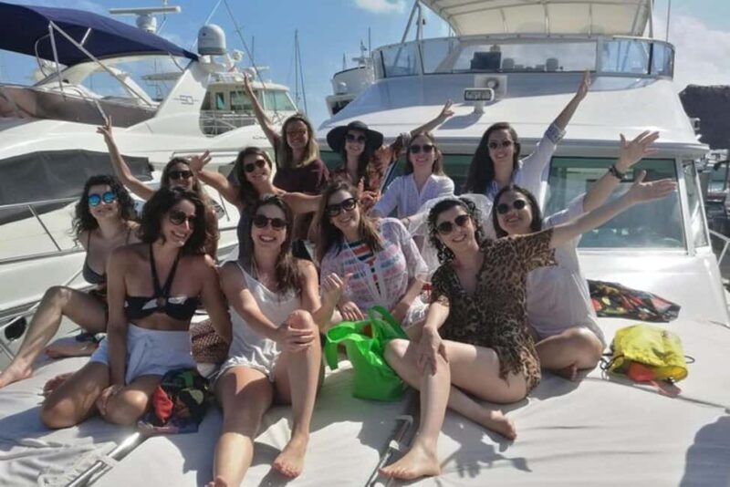 Cancun: Luxury Yacht Tour to Isla Mujeres Chef #GMBSR55FUN - Who Will Love This Tour?