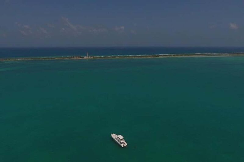 Cancun: Luxury Yacht Tour to Isla Mujeres Chef #GMBSR55FUN - FAQ