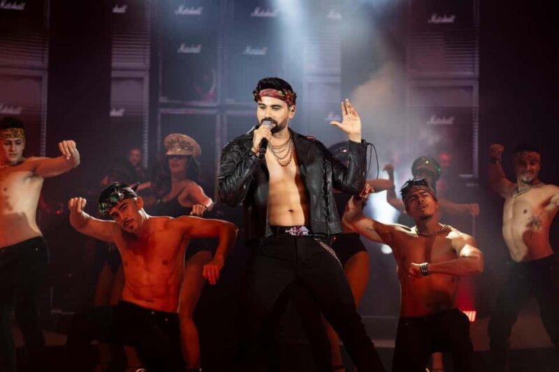 Cancun: Myst Euphoria Show with live musical hits, Friday 10:30 pm - Introduction: An Evening of Music and Magic in Cancun
