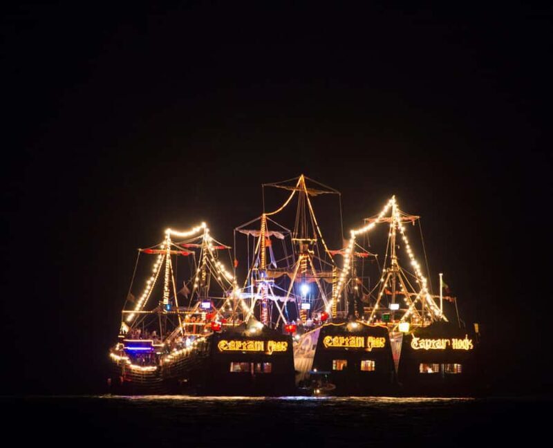 Cancun Night Pirate Ship Cruise with Chicken Dinner and Show - Additional Entertainment and Scenery