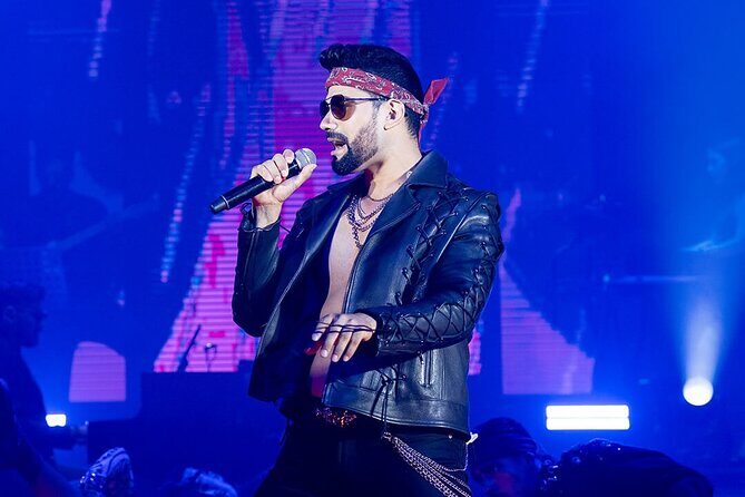 Cancun Night Show: MYST Mexican Madness - A Closer Look at the Experience