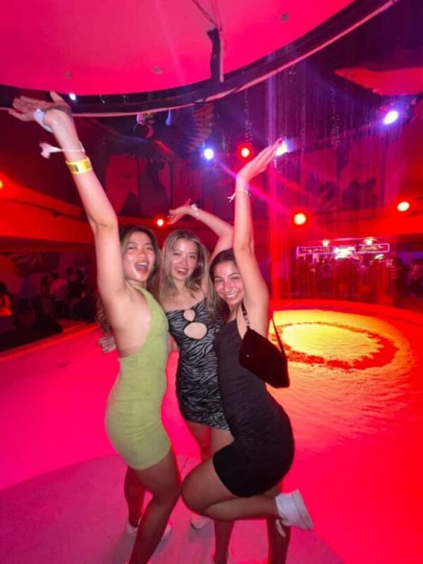 Cancún: One night in Exclusive Rooftops and Clubs of México - The Sum Up