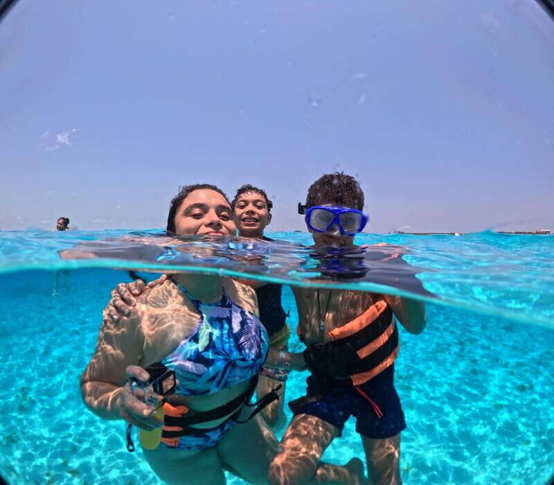 Cancún Private Catamaran with Snorkel and Open Bar - A Deep Dive into the Experience