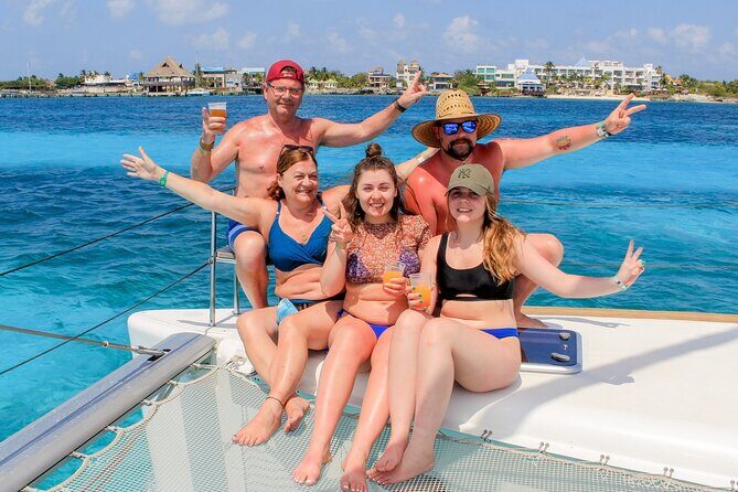 Cancún Private Catamaran with Snorkeling Stop - A Deep Dive into the Experience