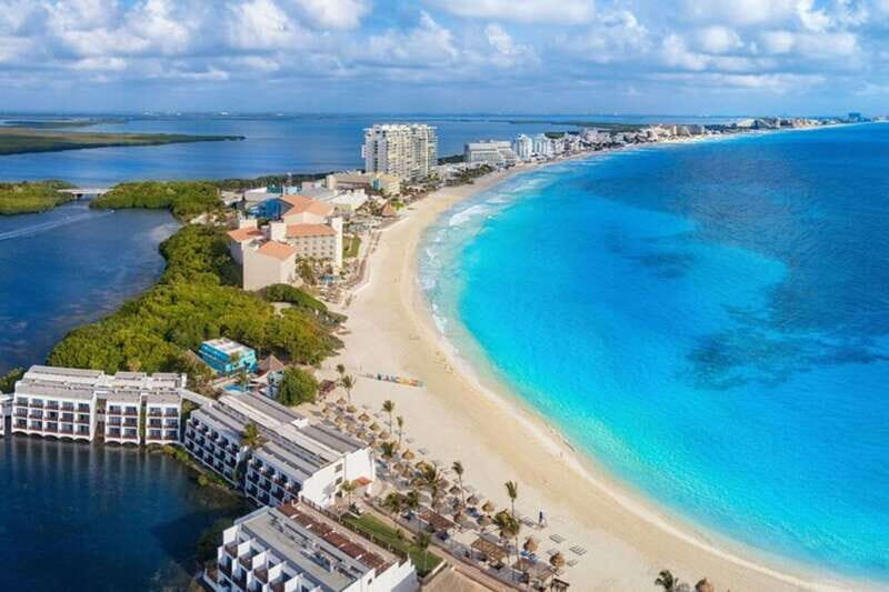 Cancun: Private Custom Walking Tour with a Local Guide - What Travelers Are Saying