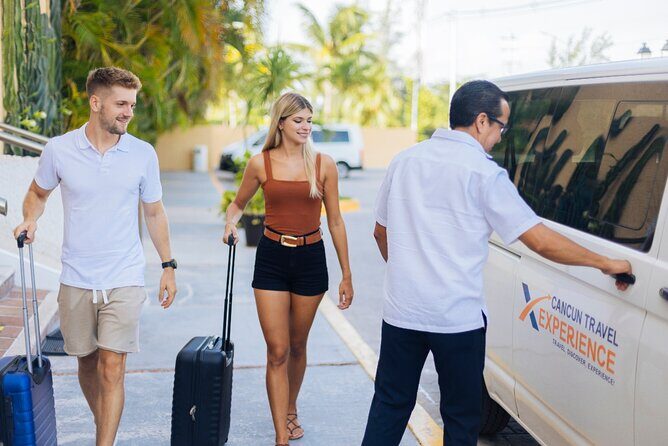 Cancun: Private Transfer to/from Puerto Juarez Hotels or Ferry - How the Service Works: What You Can Expect