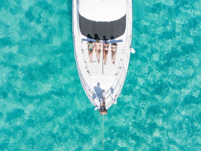 Cancun: Rent a Sea Ray F43 yacht to Isla Mujeres - The Practical Side: What You Need to Know