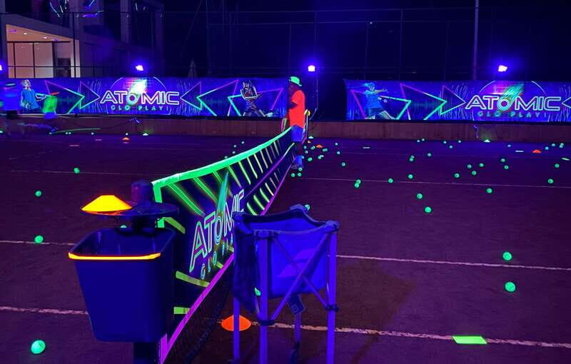 Cancun: Tennis Black-light Experience at RN Tennis Centre - An In-Depth Look at the Experience