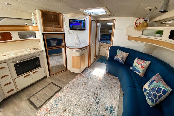 Cancun yachts rental BEATIFUL YACHT 46FT, 15 PAX MAX 25P6 - The Sum Up — Who Will Love This Experience?