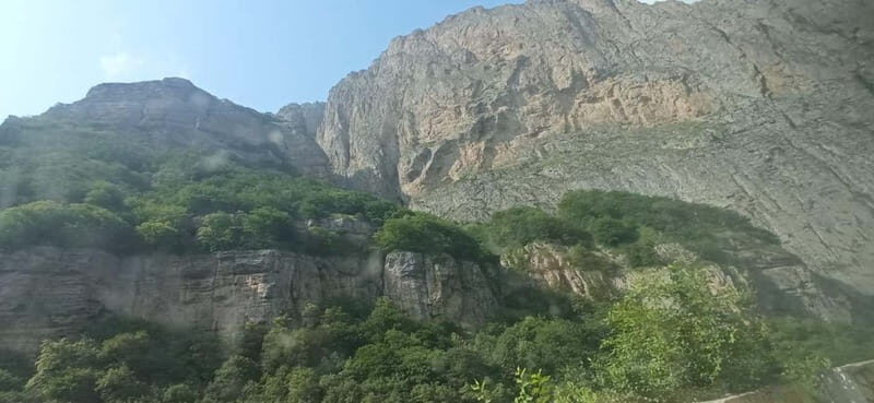 Candy Mountains - Guba - Khinaliq Guided Full Day Tour - Who Should Consider This Tour?