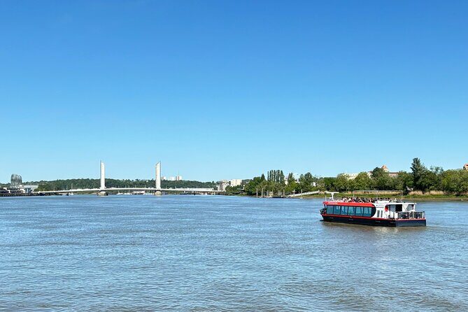 Canelés cruise and UNESCO route - Who Should Consider This Tour?