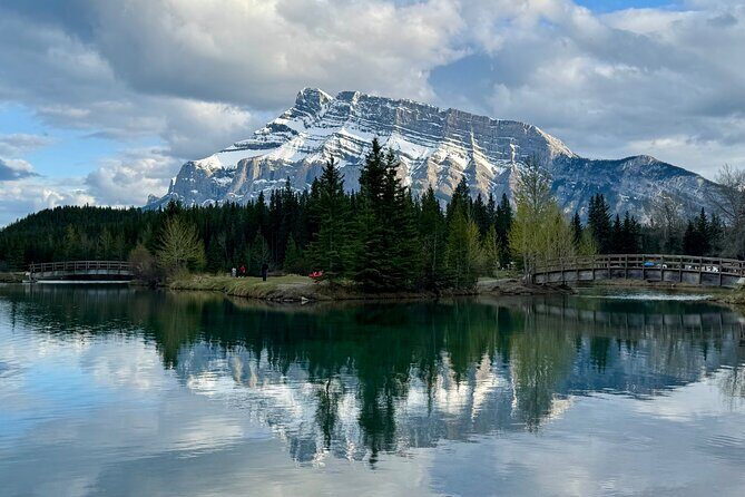 Canmore Banff to Lake Louise & Moraine Lake Half Day - Exploring the Canmore Banff to Lake Louise & Moraine Lake Half Day Tour