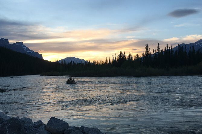 Canmore: Stargazing and Nature by Nightfall Walking Tour - 2hr - An Authentic Canmore Experience: Walking Through Nature and Night Skies