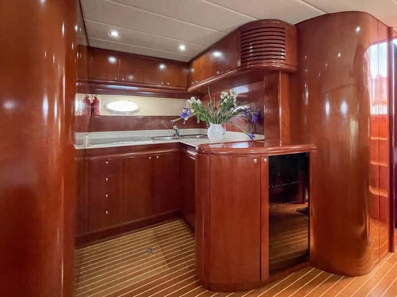 Cannes : Luxury Boat trip , swimming, snorkling, suntanning - Setting the Scene: The Experience