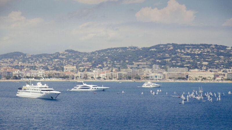 Cannes: Private Guided Walking Tour - Unwrapping Cannes’ Ancient Foundations