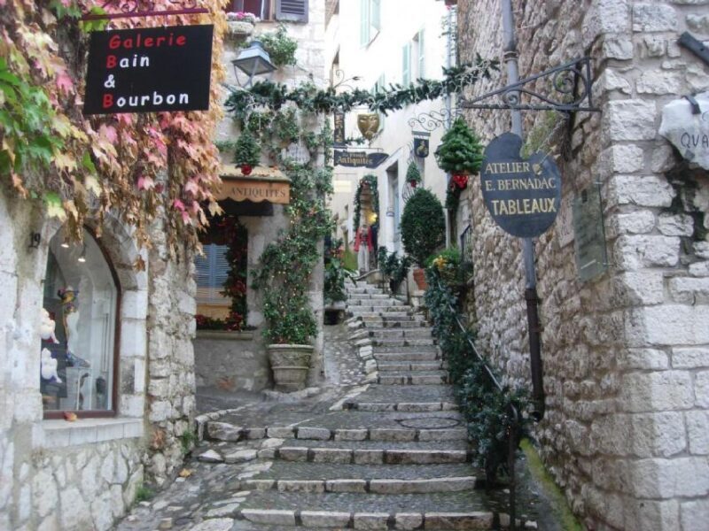 Cannes: Private Trip to Grasse, Antibes, & St. Paul de Vence - FAQ
