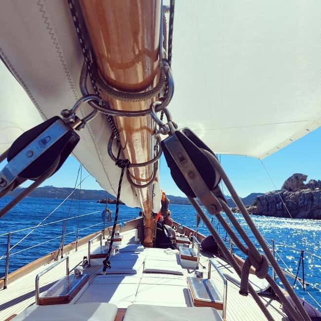 Cannigione: boat tour Maddalena Archipelago with lunch - The Charm of the La Maddalena Archipelago Boat Tour