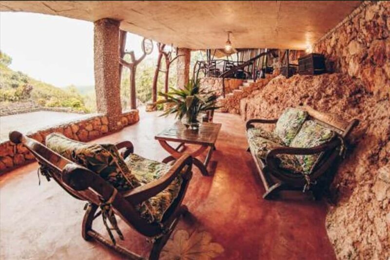 Cano Hondo Hotel : Overnight Stay & Kayak Tour Los Haitises - The Value and Practical Details