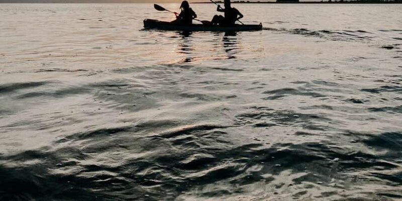 Canoe Ride in Mount Lavinia - The Value in Simplicity