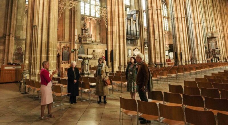 Canterbury: City & Cathedral Private Guided Tour - Visualizing the Experience