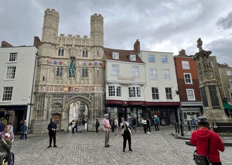 Canterbury: Private 2hr Walking Tour with a Blue Badge Guide - The Value of a Blue Badge Guide