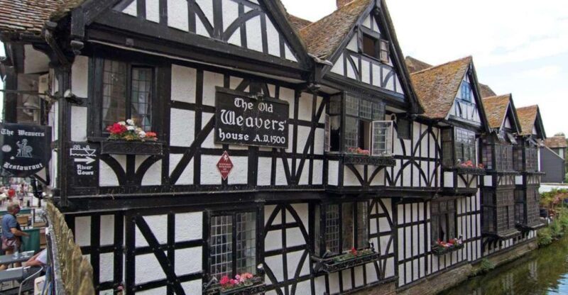 Canterbury Private Guided Walking Tour - Key Points