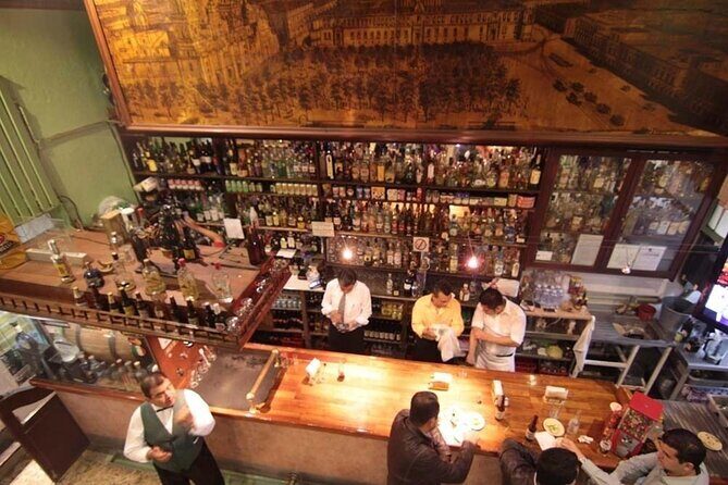 Cantinas -Traditional Mexican Bars of the Historic Center - Evaluating the Cost and Overall Value