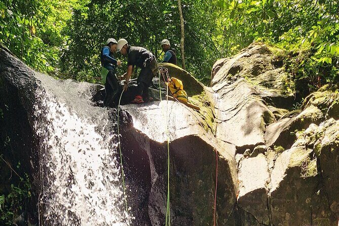 Canyoning EN Famille in Bouilante - FAQs
