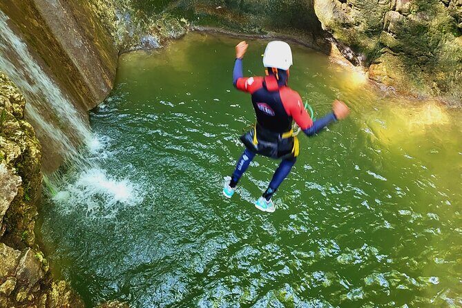 Canyoning Grenoble The Versoud canyon - An In-Depth Look at This Canyoning Experience