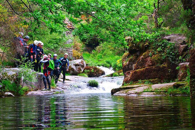 Canyoning Initiation on the Varziela River - The Role of Guides and Equipment