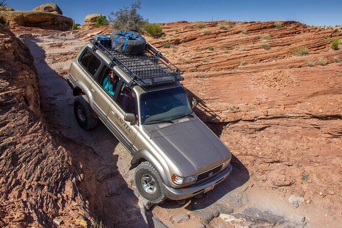 Canyonlands National Park Needles District by 4x4 - The Guide and Group Dynamic