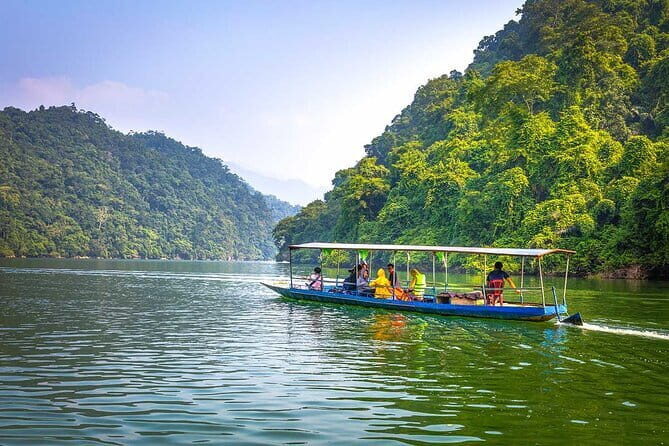 Cao Bang Ba Be Lake Traveling by Van 3D2N on Weekends - Introduction: A Tour That Promises Northern Vietnam’s Best