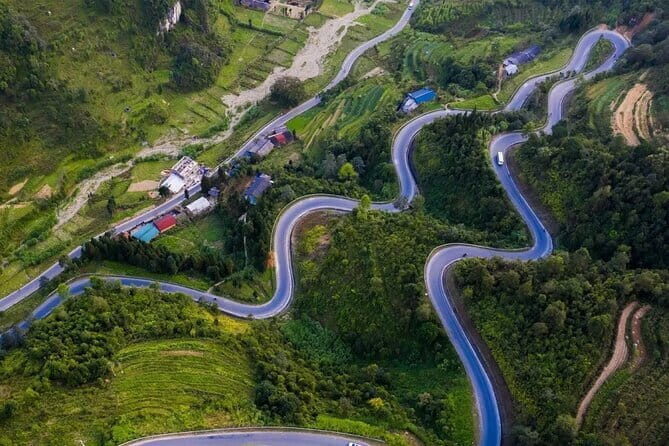 Cao Bang Discovery Scenic 2 Day Tour at Night - Key Points