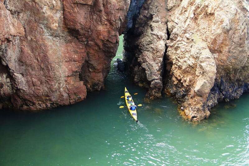 Cape Chignecto: Three Sisters Kayaking Day Tour - Authentic and Educational: Learning While Paddling