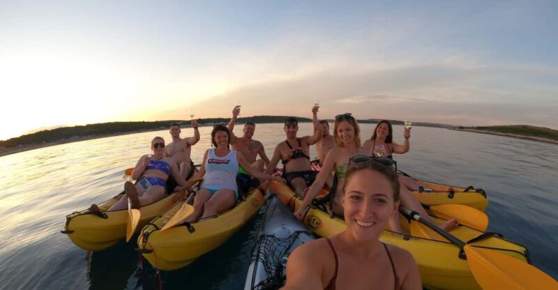 Cape Kamenjak: Sunset Kayak/SUP Wine Tour - The Experience of Paddling and Snorkeling